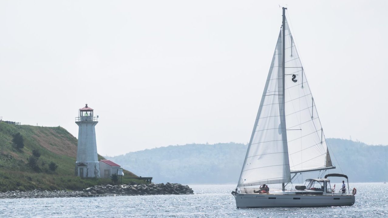 Becoming a skipper: qualifications, trainings, remuneration